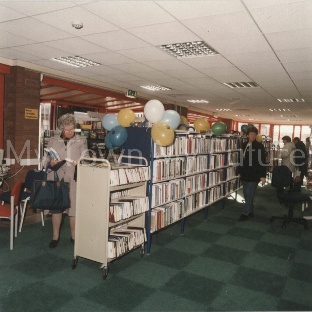 Rainbow Library - My Town My Future